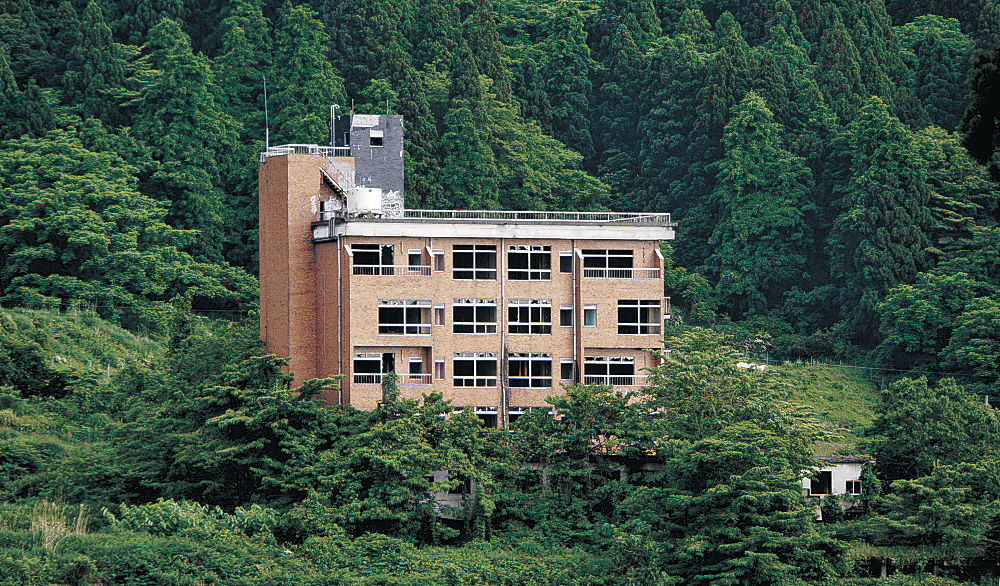 最恐心霊スポットの有名＆怖いランキング125選！日本・海外別に紹介【最新決定版】 | WONDIA