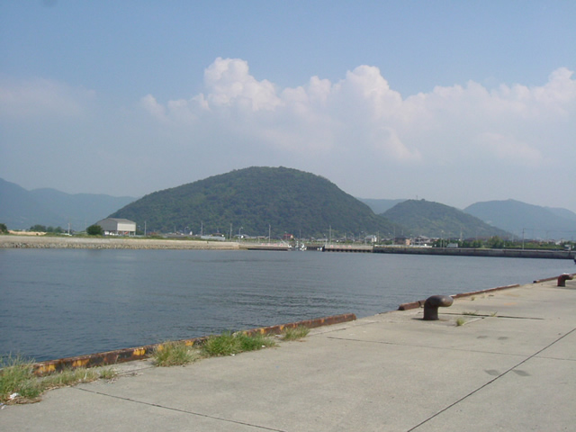 自殺の名所の有名な場所ランキング63選！事件・事故やエピソードも紹介【最新決定版】 | WONDIA