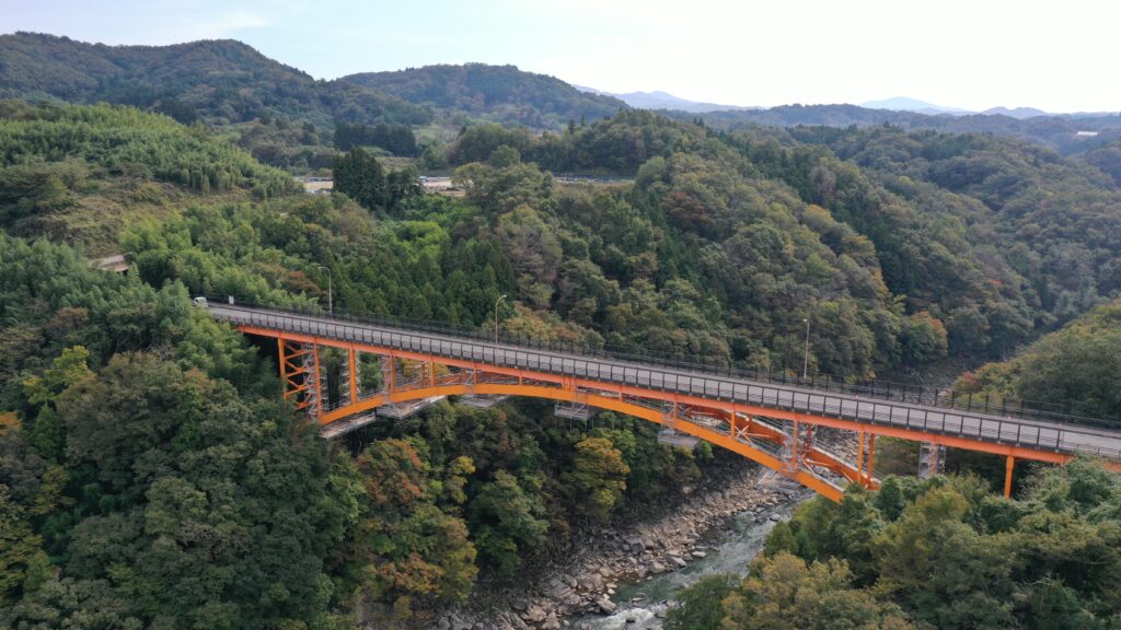 自殺の名所の有名な場所ランキング63選！事件・事故やエピソードも紹介【最新決定版】 | WONDIA