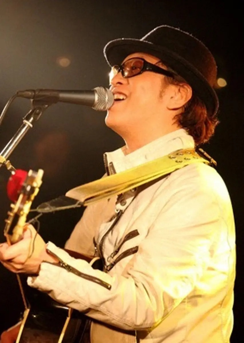 HY(バンド)のメンバー死亡説やボーカルが亡くなった噂の真相！プロフィールやボーカルの仲宗根泉の結婚/離婚/再婚の有無のまとめ | WONDIA